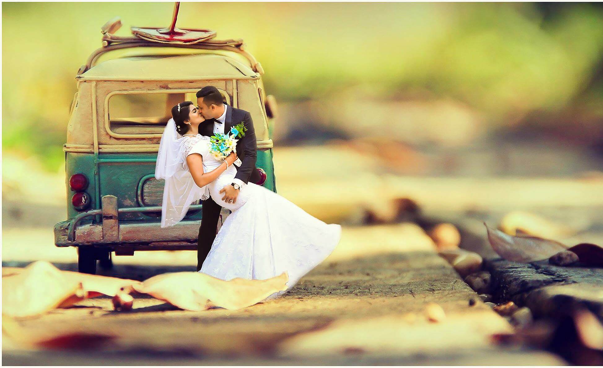 Miniature Photography Ideas For Pre Wedding Photos - Live Enhanced