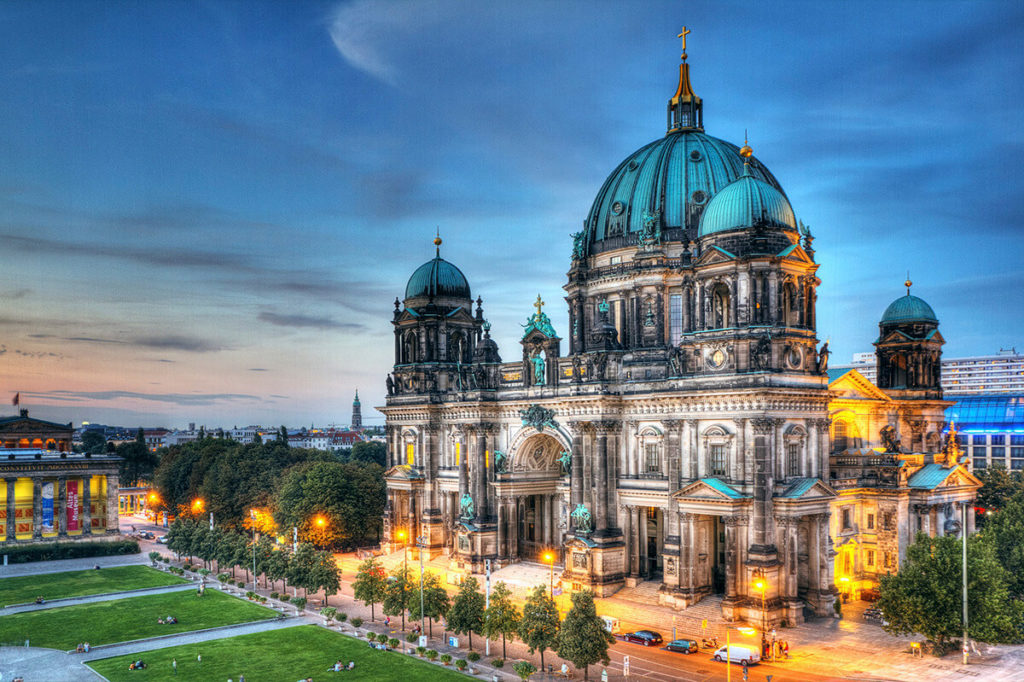 50+ Most Famous Historical Landmarks In the World - Live Enhanced