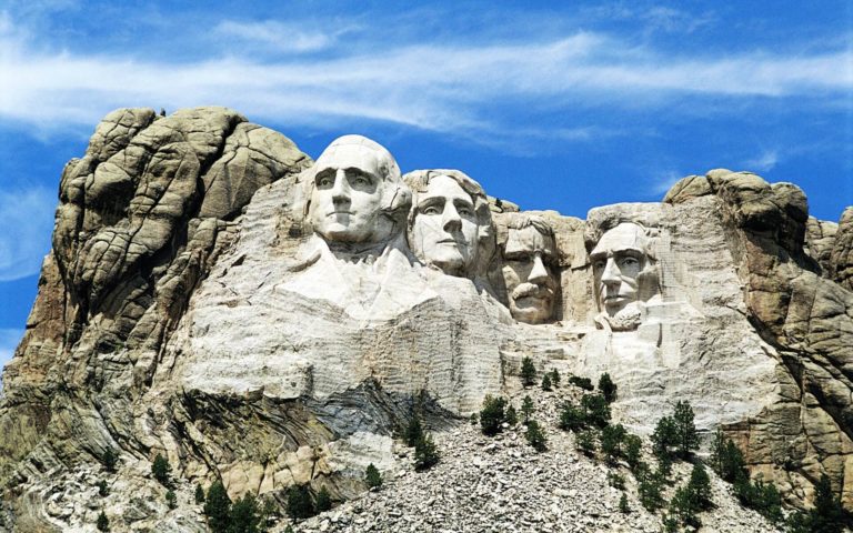50+ Most Famous Historical Landmarks In the World - Live Enhanced