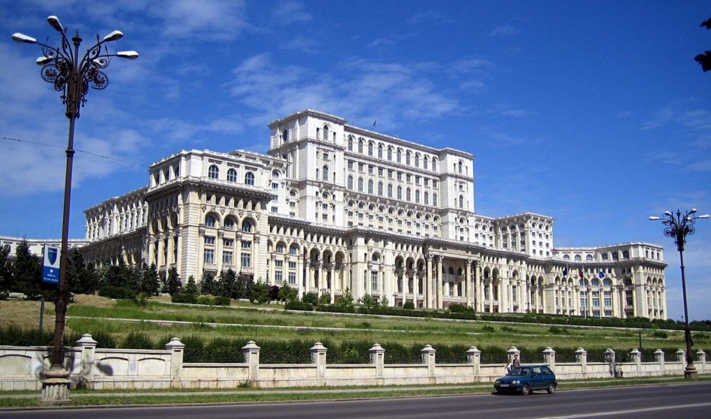50+ Most Famous Historical Landmarks In the World - Live Enhanced