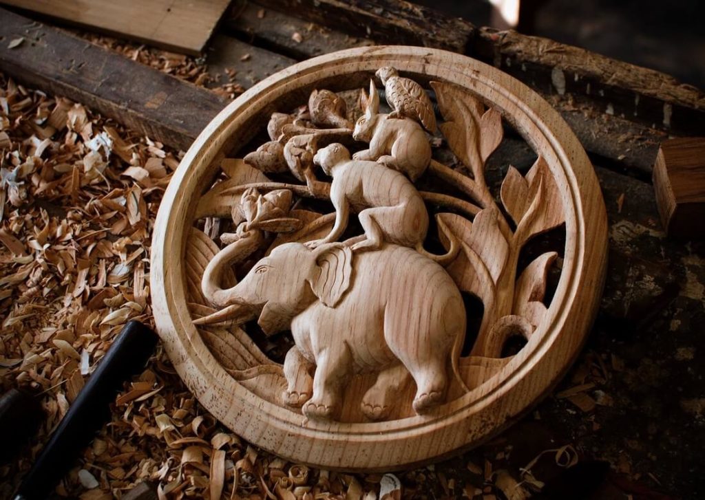 33 Wood Carving Designs Photoes - 18th Is Best Design - Live Enhanced