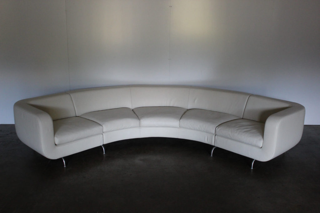 Amazing Contemporary Curved Sofa Designs Ideas - Live Enhanced