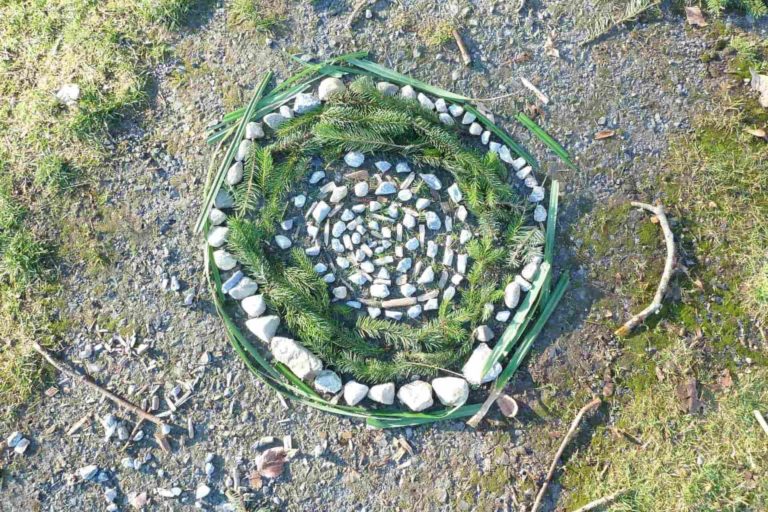 Andy Goldsworthy Art: Exploring 35+ Breathtaking Works - Live Enhanced
