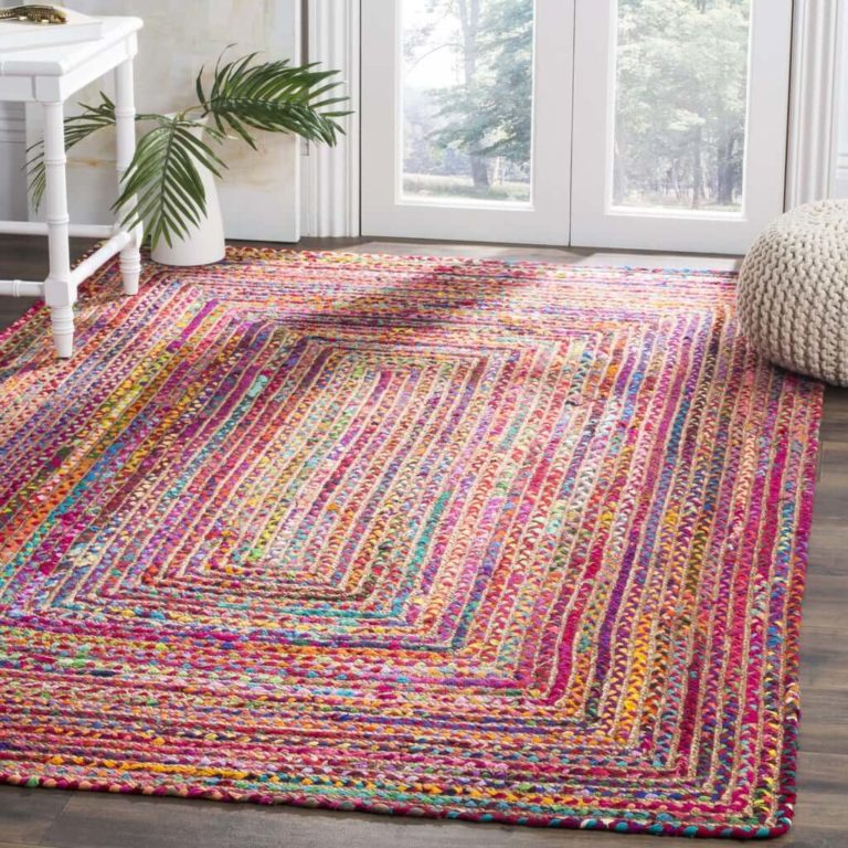 Best Rug Design to Make Your Living Room Mesmerizing - Live Enhanced