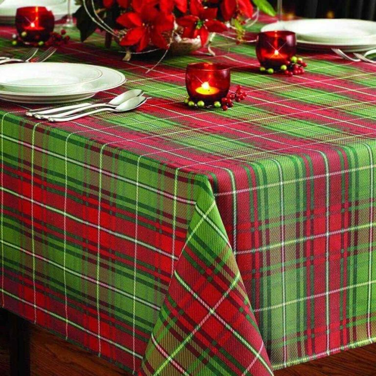 Stunning Table Cloth Designs Ideas to Decor Your Dining Table