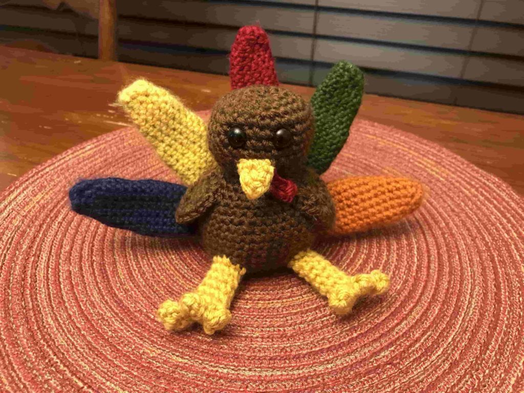 Modern Sculptures and Decorative Object Ideas - Live Enhanced