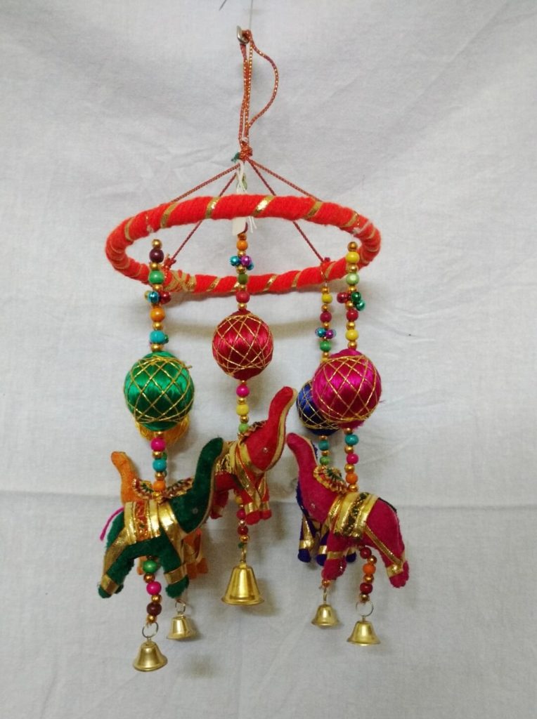 Modern Sculptures and Decorative Object Ideas - Live Enhanced