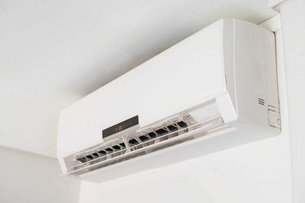 Tips to Buy an Aircon Suitable for Humid Climate. - Live Enhanced