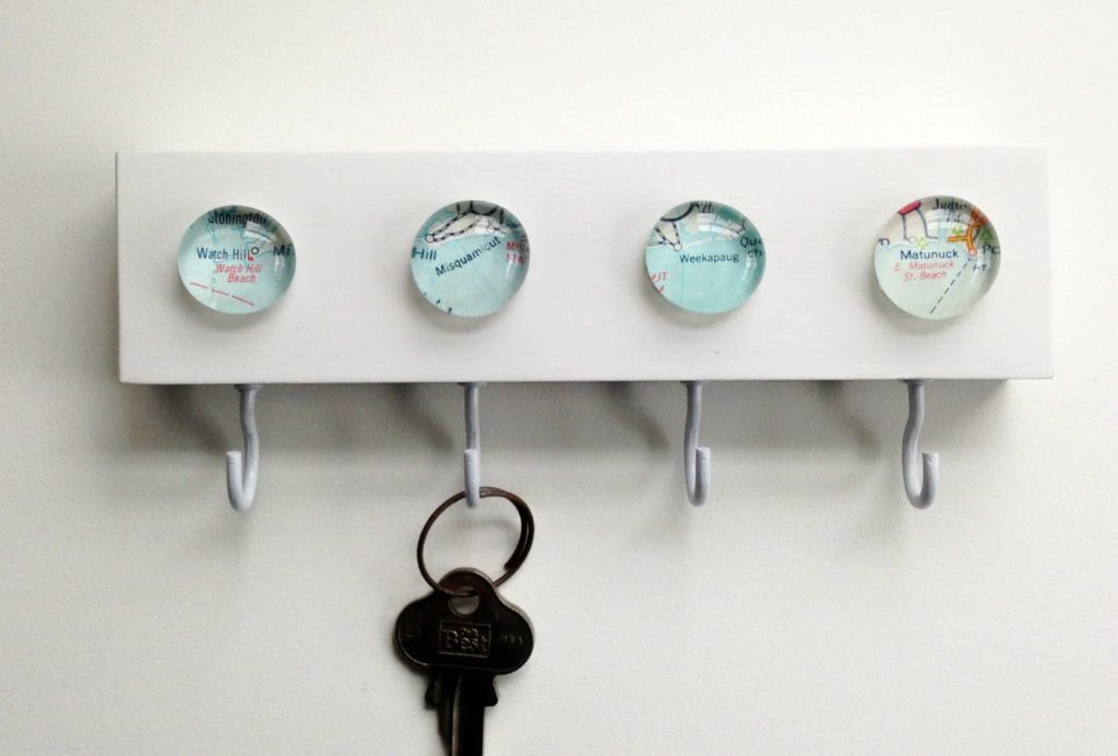 Decorative Key Holder Design Ideas for Your Home