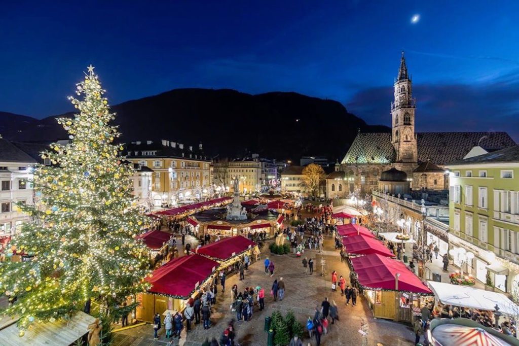Amazing Winter View in Italy That You Can Visit in Winter - Live Enhanced