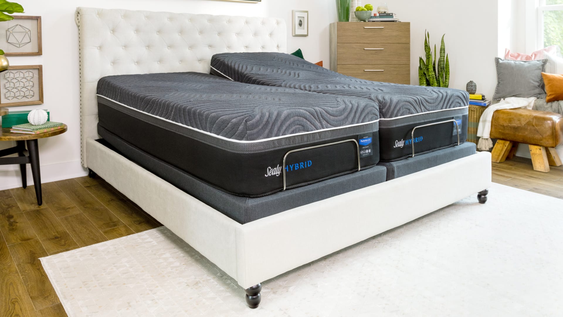 4 Common Best Types of Mattresses - Live Enhanced 4 Common Best Types of Mattresses - Live Enhanced