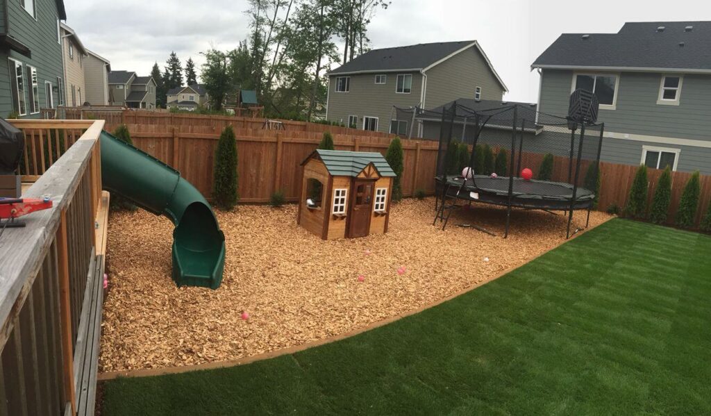 20 Ideas to Create an Entertaining Play Area Outside the House d