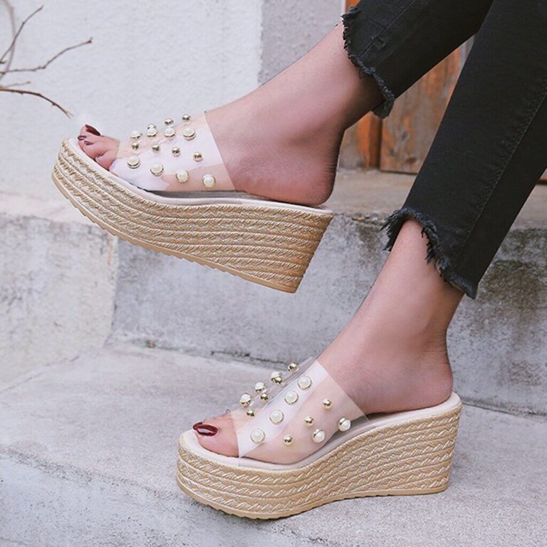 4 Types Of Women Sandals To Buy This Summer - Live Enhanced