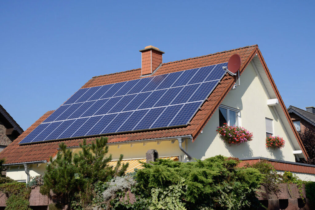 Are Solar Home Batteries The Future? - Live Enhanced