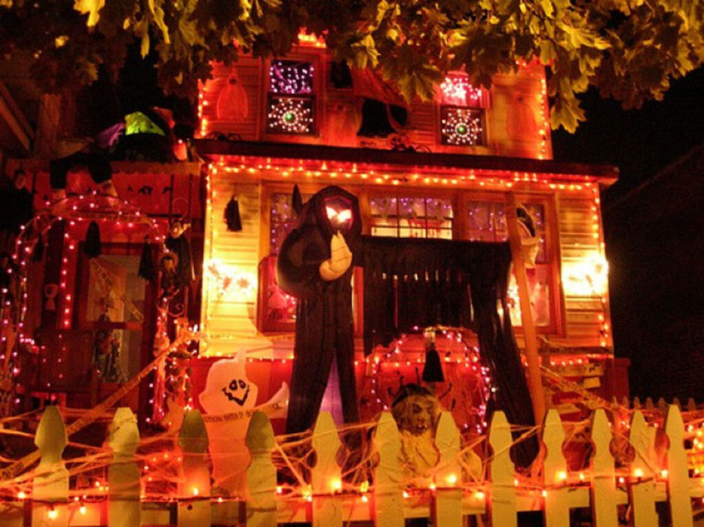 10 Fun-filled Ideas To Enjoy Halloween At Home! - Live Enhanced