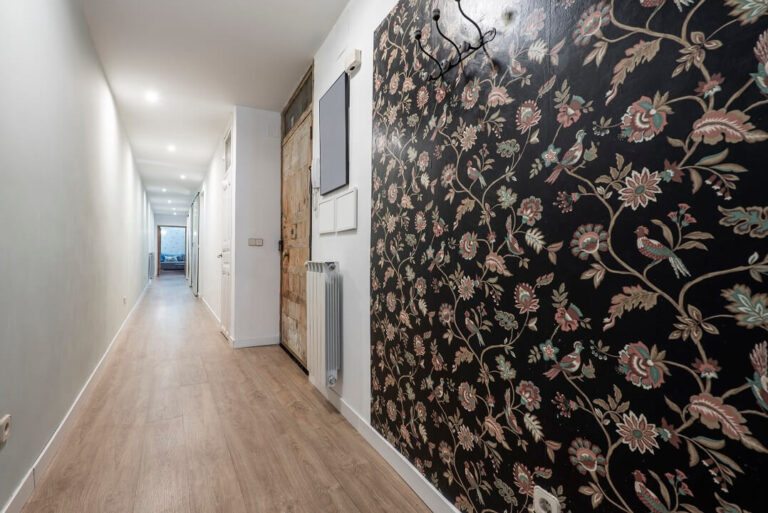14 Corridor Design Ideas To Make The First Impression! - Live Enhanced