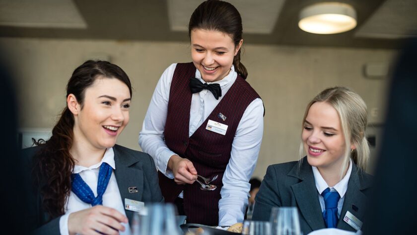 6 Reasons to Consider a Career in the Hotel Industry - Live Enhanced