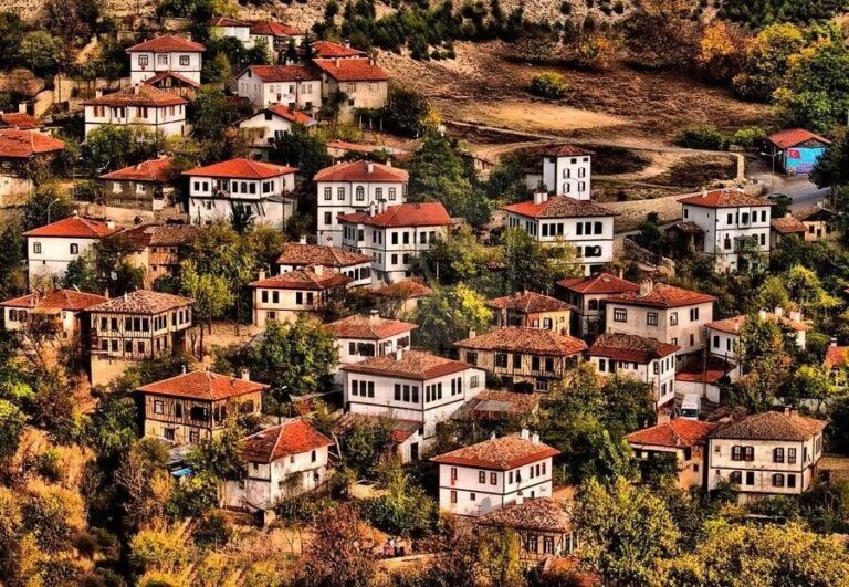 Explore the Gems of Turkey: Top Tourist Attractions - Live Enhanced