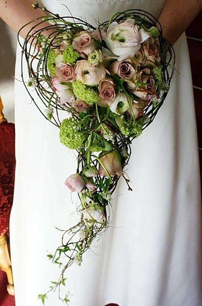 55 Gorgeous Unique Bridal Bouquets Ideas You Will Love!
