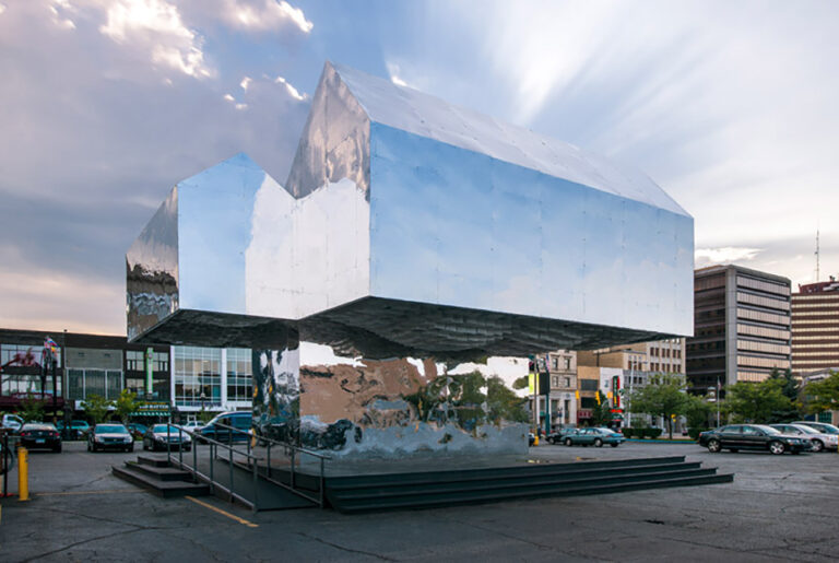Travel Destinations for Architecture Enthusiasts - Live Enhanced