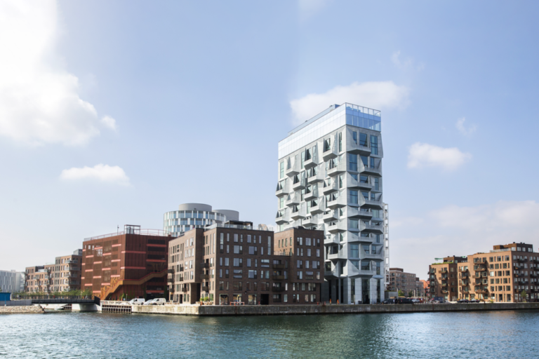 Travel Destinations for Architecture Enthusiasts - Live Enhanced
