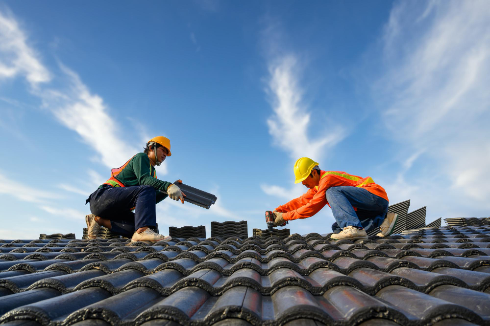 Emergency Roof Repair: What to Do After a Storm to Protect Your Home ...
